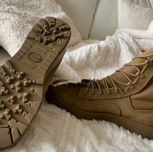 Altama | Shoes | Army Cold Weather Combat Boots Coyote Tan | Poshmark